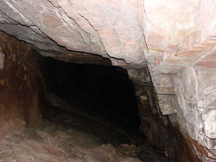 MacKinnons Cave – visit mull